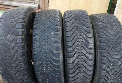 Goodyear UltraGrip 500 175/70 R13 82