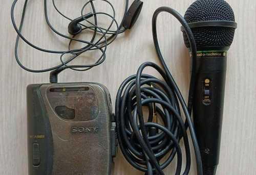 Плеер Sony Walkman и Микрофон проводной