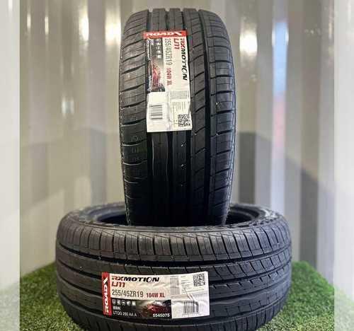 RoadX RXMotion U11 255/45 R19 104W