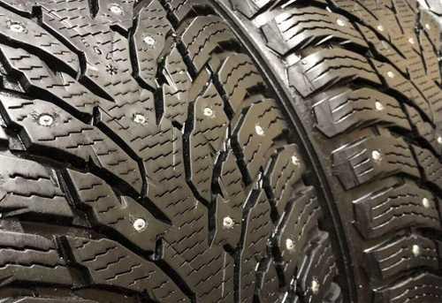Nokian Tyres Hakkapeliitta 9 SUV 285/40 R21 110T