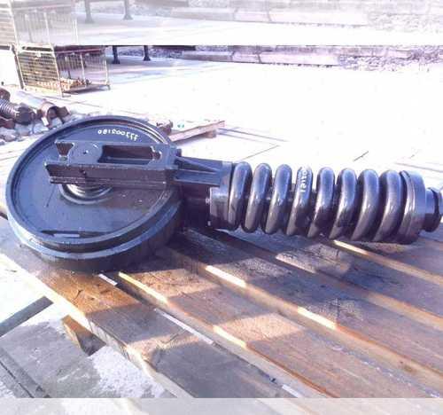 Hyundai R170W-9S Натяжитель гусеницы