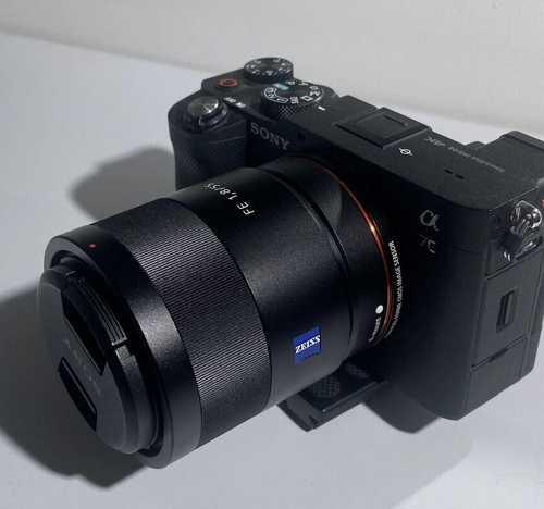 Фотоаппарат sony a7c с объективом