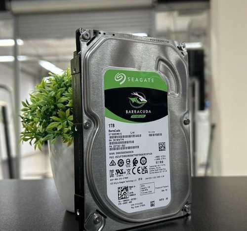 Seagate 3.5" 1 Тб ST1000DM010 новый