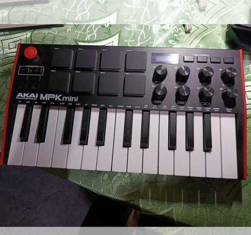 Akai Professional MPK Mini MK3