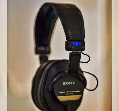 Студийные наушники Sony mdr-7506