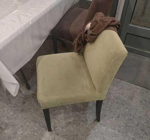 Продам стулья бу