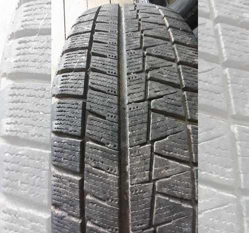 Bridgestone Blizzak Revo1 185/65 R15 88