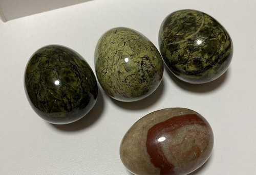 Яйца из натурального камня