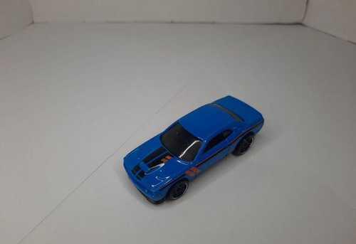 Hot Wheels '15 Dodge Challenger SRT