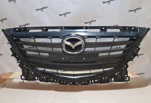 Решетка радиатора Mazda 3 BM 2013-2017