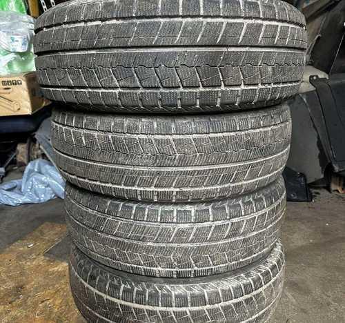 Grenlander Winter GL868 205/60 R16 96H