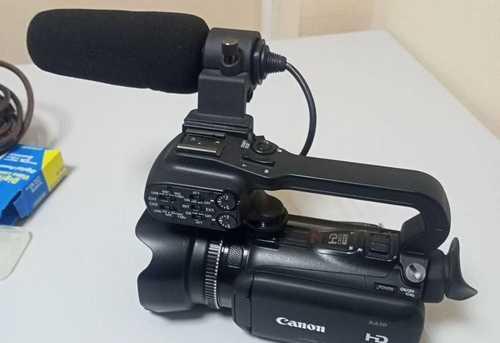 Видеокамера полу-профессиональная Canon XA10