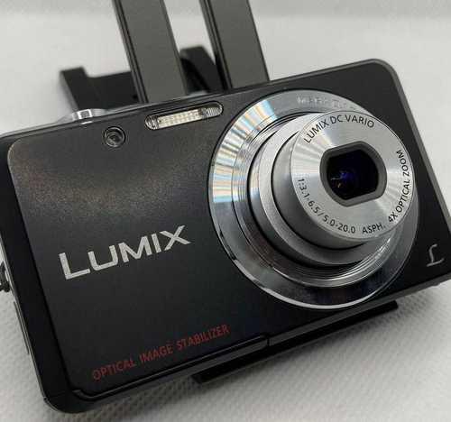 Компактная мыльница Panasonic Lumix FS28