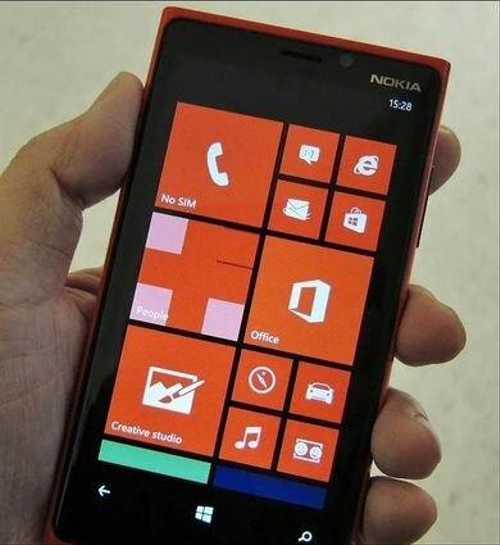 Nokia lumia 920 red