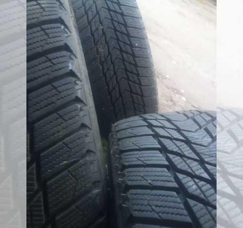 Nexen Winguard Ice Plus 205/60 R16