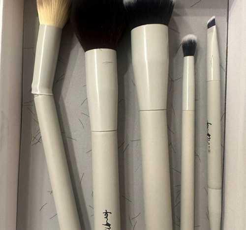 Make up for ever кисти с браком