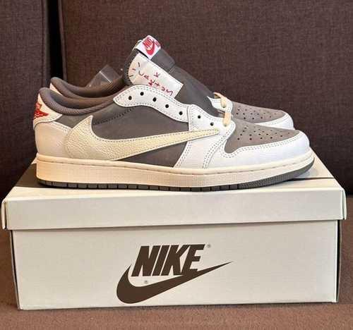 Travis Scott Nike Air Jordan 1 Low Reverse Mocha