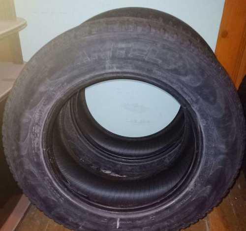 Amtel Cruise 4x4 215/65 R16 98