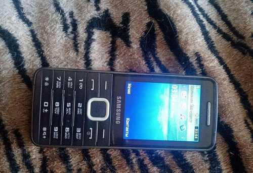 Samsung GT-S5610