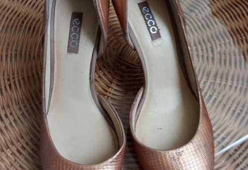 Туфли ecco р.37