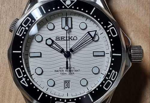 Часы seiko SeaMaster Белые