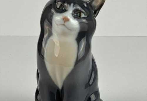 Статуэтка Royal Copenhagen "Серый кот"