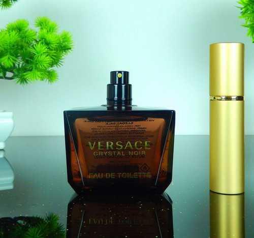 Versace Crystal Noir Отливант