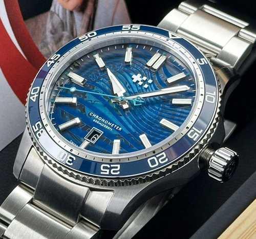 Часы мужские Christopher Ward