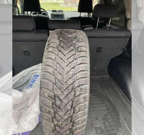 Nokian Tyres Hakkapeliitta 10 215/65 R16 102T