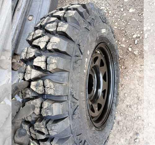 Грязевые шины на дисках нива УАЗ 215/90R15 Safari