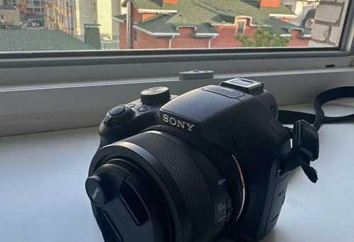 Зеркальный фотоаппарат Sony dsc-hx400