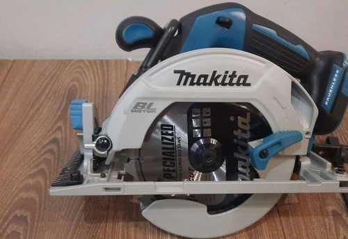 Электроинструмент Makita