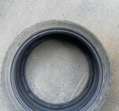 Nokian Tyres Hakkapeliitta 8 235/45 R18