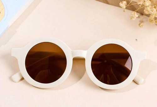 Солнцезащитные очки детские новые