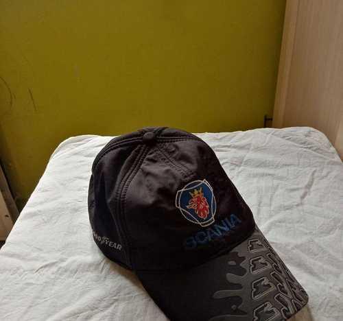 Зимняя кепка Scania