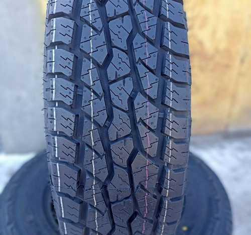 Triangle TR292 265/65 R17 S