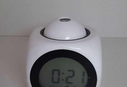 Часы будильник проектор