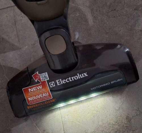 Аккумуляторный пылесос Electrolux