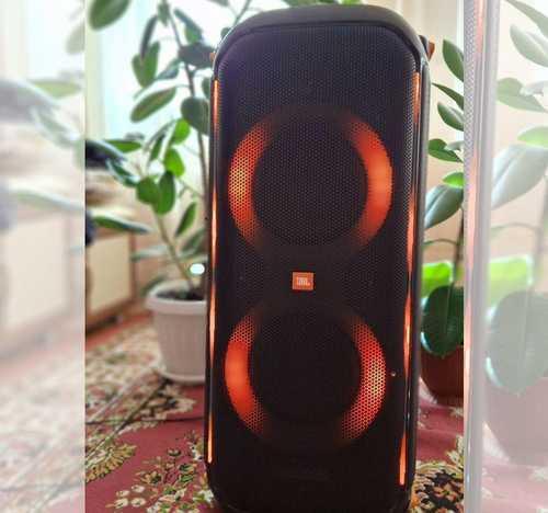 Акустические колонки jbl