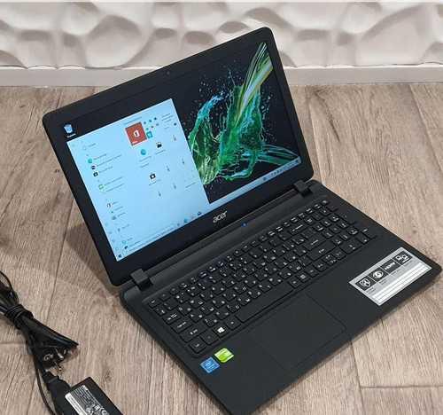 4ядерный Acer 15" (8Гб/SSD/GeForce920)