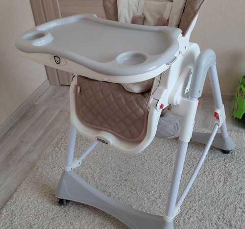 Стульчик для кормления babyton