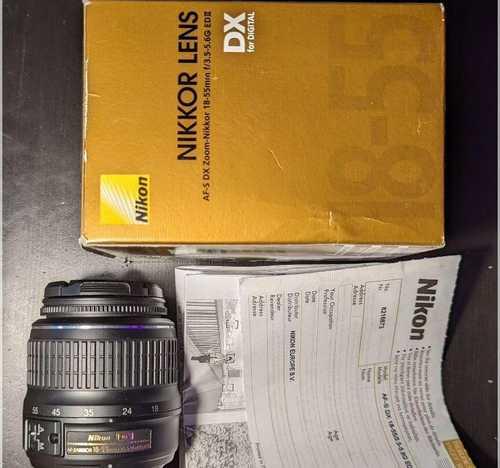 Объектив Nikon AF-S 18-55 mm DX