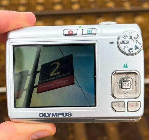 Компактный фотоаппарат olympus