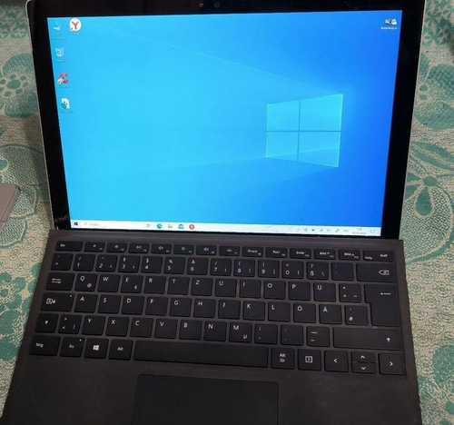 Планшет Microsoft Surface 1724