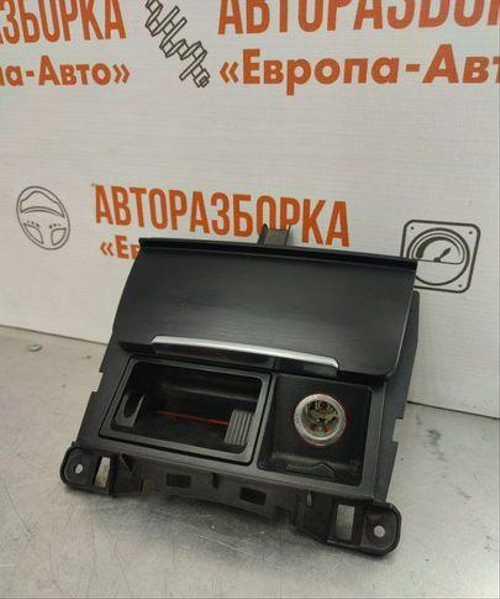 Пепельница Audi A4 B8 универсал 2.0 L. 2008