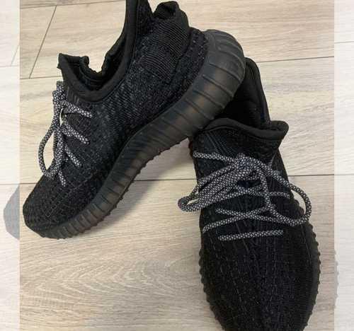 Кроссовки женские изи adidas yeezy 39 размер