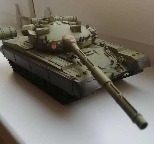 Модель танка Т-80Б, 1:35, Tamiya