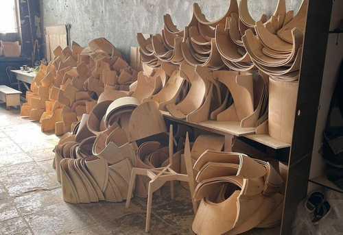 Изогнутые каркасы для стульев