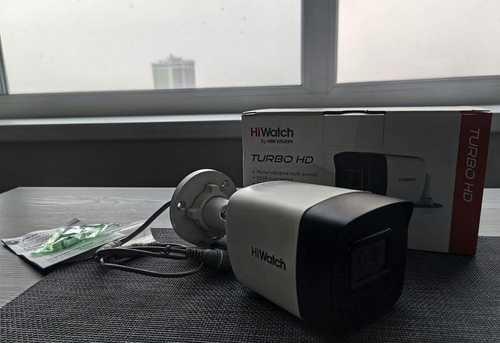 Камера видеонаблюдения HiWatch DS-T520 (C)