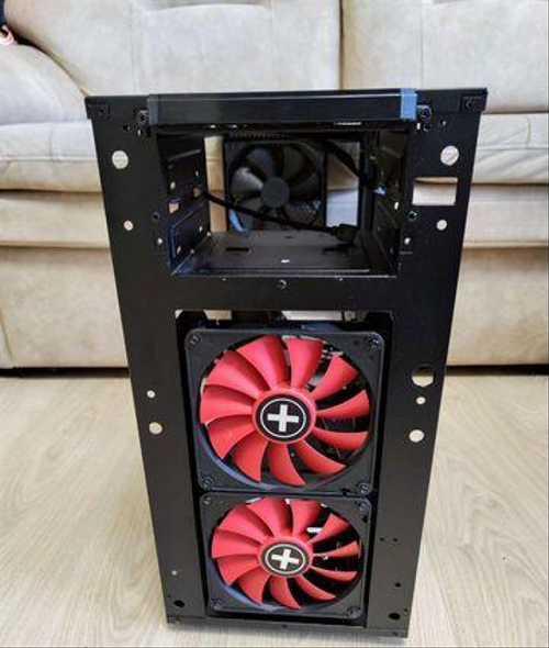 Корпус Fractal Design 3500 с окном